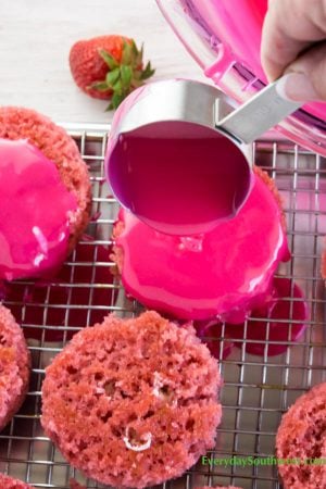 Homemade Strawberry Ding Dong Recipe - Everyday Southwest